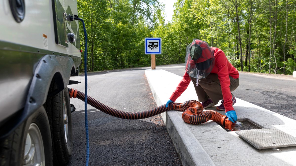 10 RV Dump Station Etiquette Rules to Follow